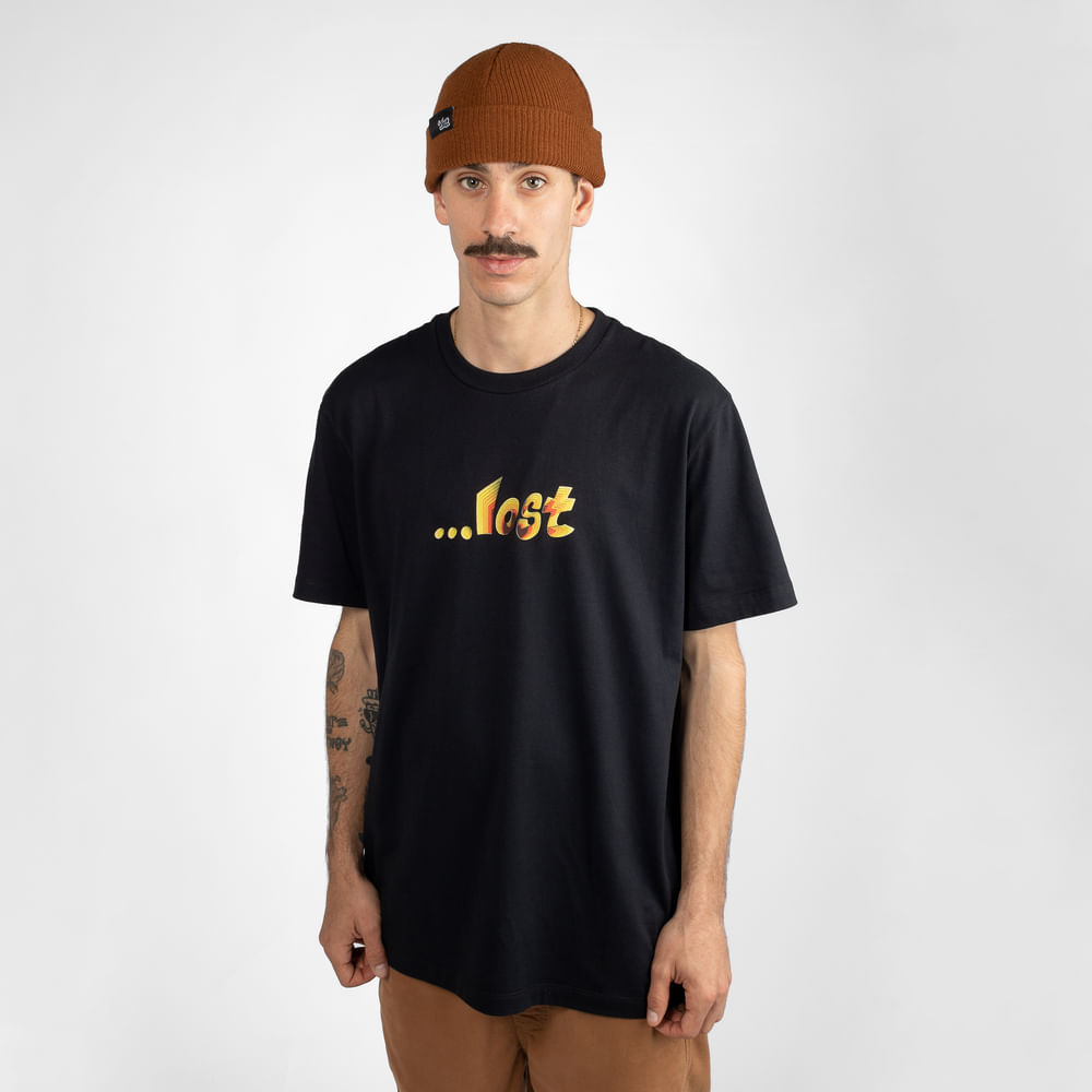 Tshirt-Lost-Recortado-Preto-1.jpg?v=638145021578830000