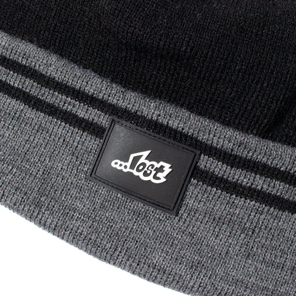 Gorro-Pompom-Lost-Preto-3.jpg?v=638205516167430000