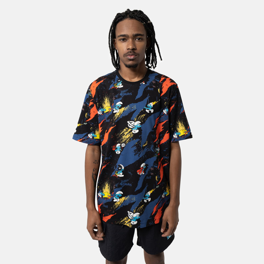 Tshirt-Smurfs-Full-Print-Explosion-Preto-1.jpg?v=638343652989000000