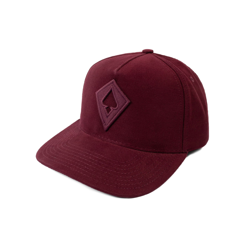 Bone-Core-Logomania-Vinho-Habanero-1.jpg?v=638363402922100000