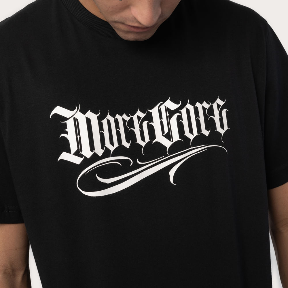T-Shirt-Regular-More-Core-Division-Preto-2.jpg?v=638460621655300000