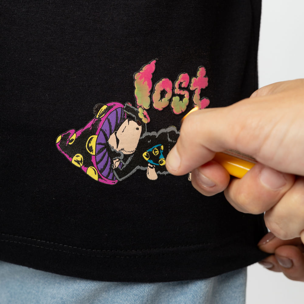 Tshirt-Sleeping-Magic-Preto-3.jpg?v=638524261874970000